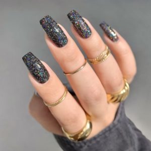50 Chic Black Nail Designs to Wear All Season - Your Classy Look