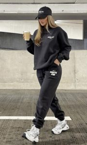 30 Tomboy Outfits for Girls Who Want to Look and Feel Powerful - Your ...