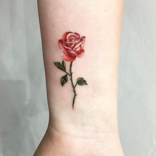 50 Eye-Catching Red Tattoo Ideas for Women Who Love to Stand Out - Your ...