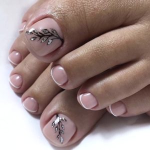 40 Stunning French Pedicure Ideas for Your Toes - Your Classy Look