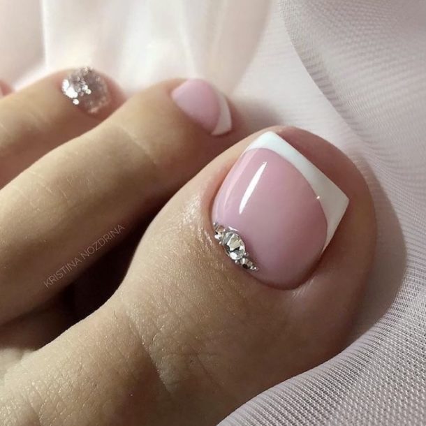 40 Stunning French Pedicure Ideas for Your Toes - Your Classy Look