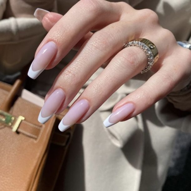 40 Classy Professional Nails to Keep Your Manicure Polished at Work ...