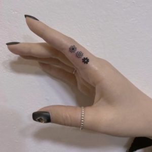 60 Cute Tattoo Ideas for Girls: Fun, Adorable, and Flirty Designs ...