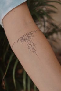 70 Gorgeous Forearm Tattoos for Women: Inspiring and Unique Designs ...