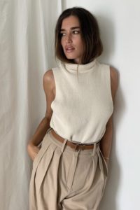 50 Best Light Academia Outfits That Will Up Your Aesthetic Game - Your ...