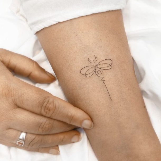 50 Beautiful Single Line Tattoo Ideas That Prove Less Is More - Your ...