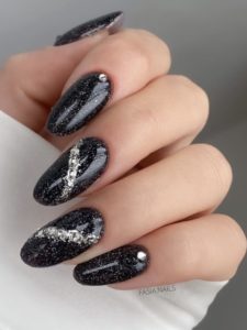 50 Stunning Black Glitter Nail Designs You Need to See - Your Classy Look