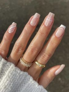 60 Snowy Nails That Will Sparkle Up Your Winter Look - Your Classy Look