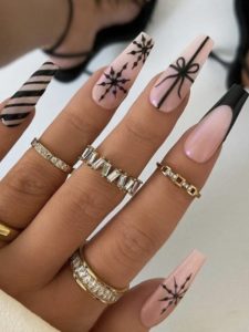 60 Snowy Nails That Will Sparkle Up Your Winter Look - Your Classy Look