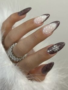 60 Snowy Nails That Will Sparkle Up Your Winter Look - Your Classy Look