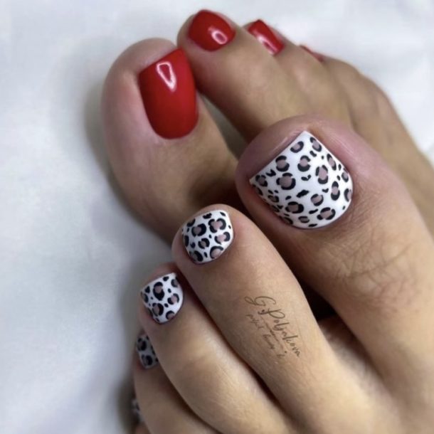 50 Trendy Summer Pedicure Ideas for 2025 You Need to See - Your Classy Look